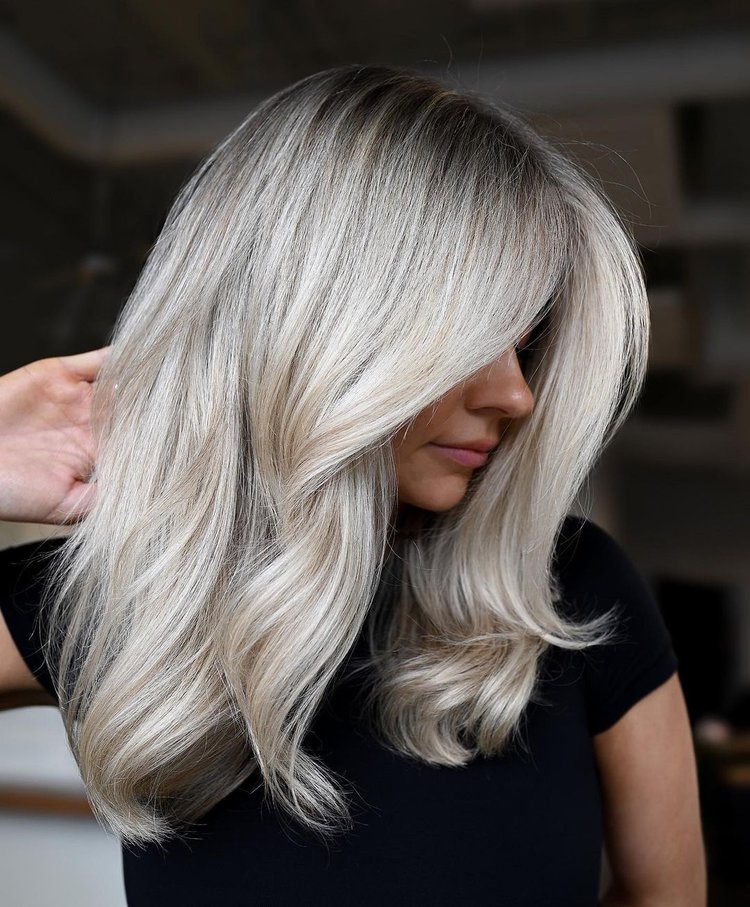 Platinum Blonde | Redken Recipes | Haircolor Formulas