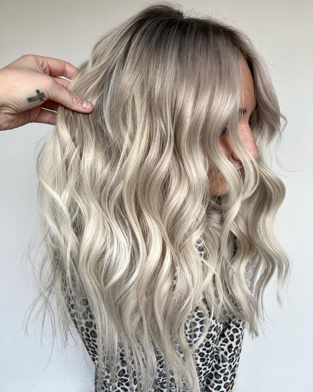 Sparkling Blonde | Redken Recipes | Haircolor Formulas